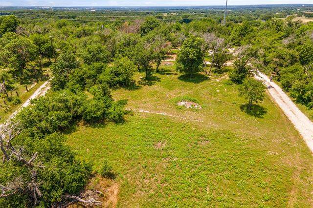 10089 Fm 920, Poolville, TX 76487 | MLS# 20331567 | @properties lone ...