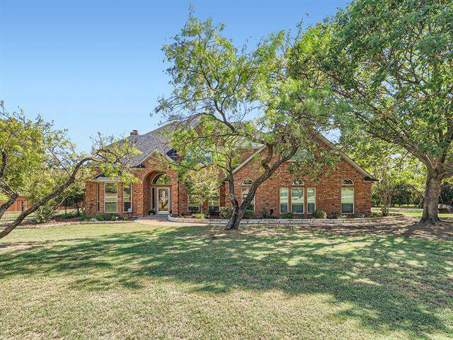 4016 Bordeaux Circle, Flower Mound, TX 75022 | MLS# 20443158 ...