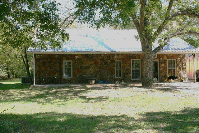 1520 Main Street, Oran, TX 76449 | MLS# 20485562 | @properties lone ...