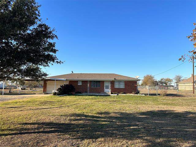 1701 County Road 109, Venus, TX 76084 | MLS# 20490206 | @properties ...