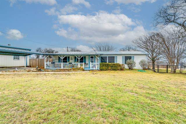 121 Brighton Road, Springtown, TX 76082 | MLS# 20541807 | @properties ...