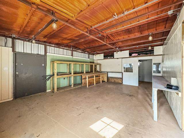 2848 Bethel Road, Weatherford, TX 76087 | MLS# 20587477 | @properties ...