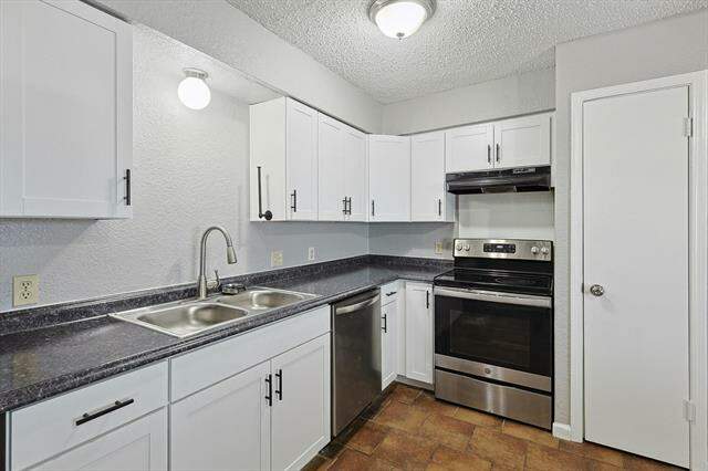 11215 Golden Triangle Circle, Fort Worth, TX 76244 | MLS# 20594532 ...