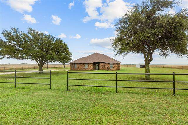 369 Odom Road, Italy, TX 76623 | MLS# 20628095 | @properties lone star ...