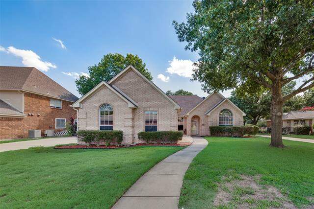 2421 Fulton Drive, Garland, TX 75044 | MLS# 20657665 | @properties lone ...