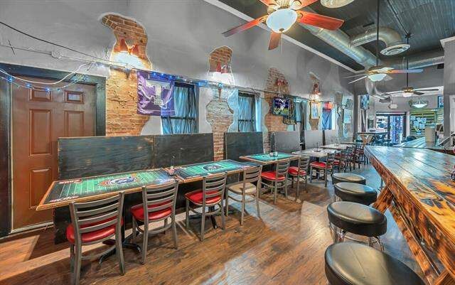 101 E Washington Avenue, Whitney, TX 76692 | MLS# 20785622 ...