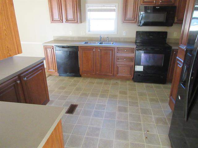 6154 Pine Tree Loop, Shreveport, LA 71107 | MLS# 21095517 | @properties ...