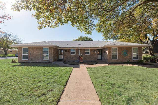 1801 Camelot Cove, Plano, TX 75074 | MLS# 21115259 | @properties lone ...