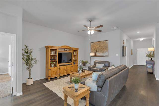 2925 Frio Road, Oak Point, TX 75068 | MLS# 21130401 | @properties lone ...