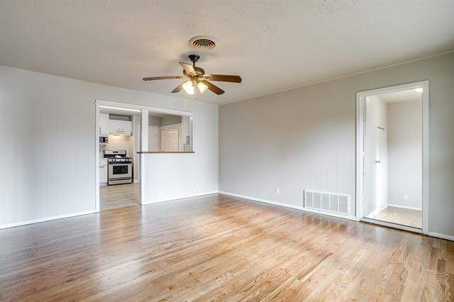 47 Donald Court, Hurst, TX 76053 | MLS# 21133726 | @properties lone ...