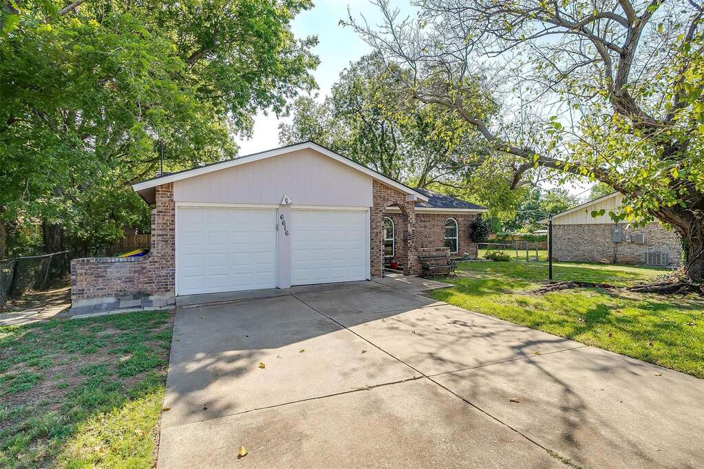 6616 Rickee Court, Watauga, TX 76148 | MLS# 21296280 | @properties lone ...