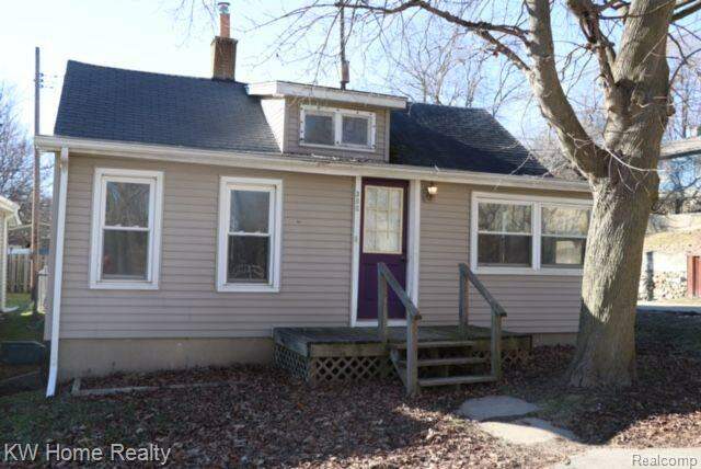 300 Park Avenue, Summit Twp, MI 49203 | MLS# 20230011725 | @properties ...