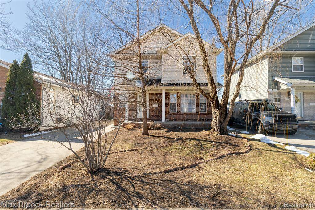 29051 Tawas Street, Madison Heights, MI 48071 | MLS# 20230020799 ...