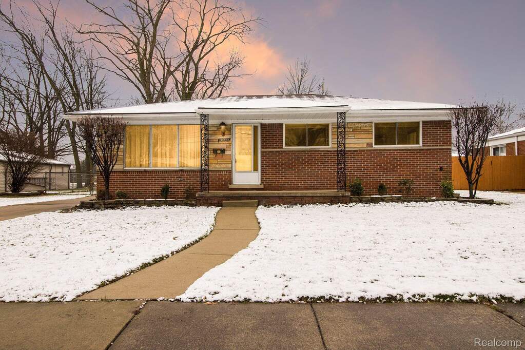 26223 Midway Street, Dearborn Heights, MI 48127 | MLS# 20240002936 ...