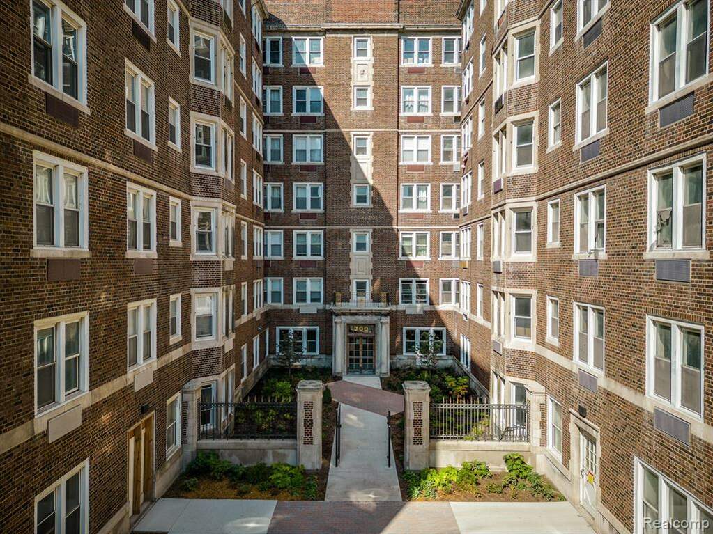 700 Seward Street #208, Detroit, MI 48202 | MLS# 20240016528 | @properties