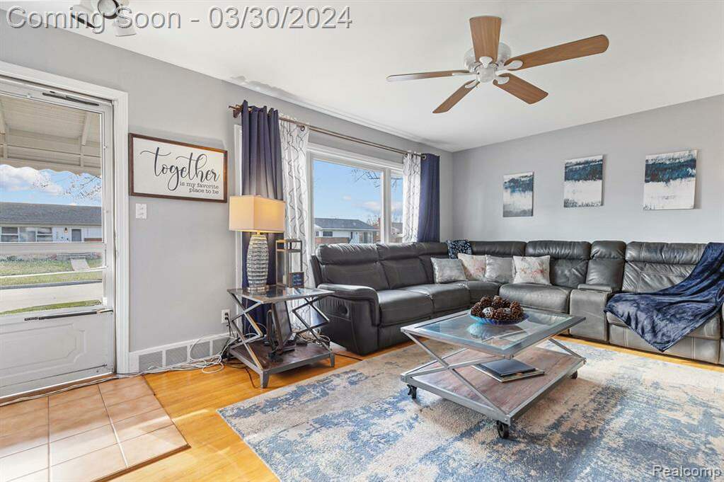 29314 Mark Avenue, Madison Heights, MI 48071 | MLS# 20240018782 ...