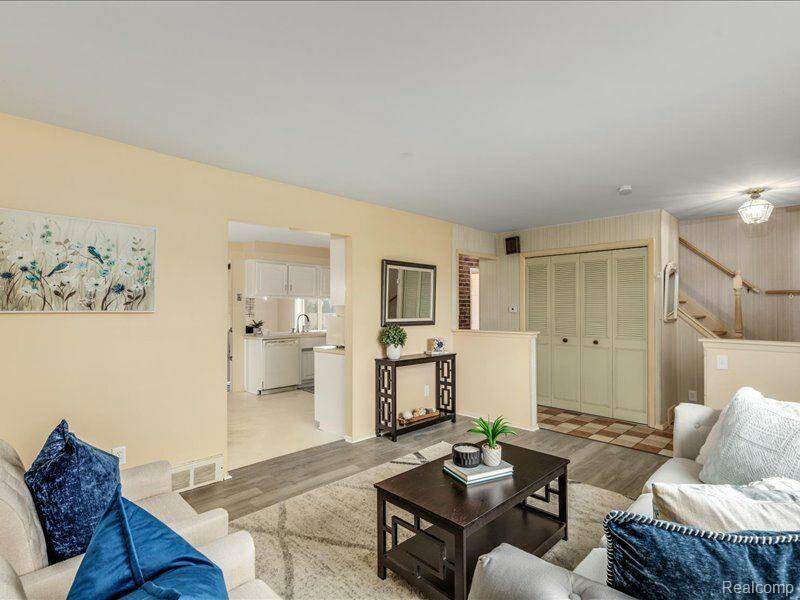 14158 Levan Road, Livonia, MI 48154 | MLS# 20240021478 | @properties