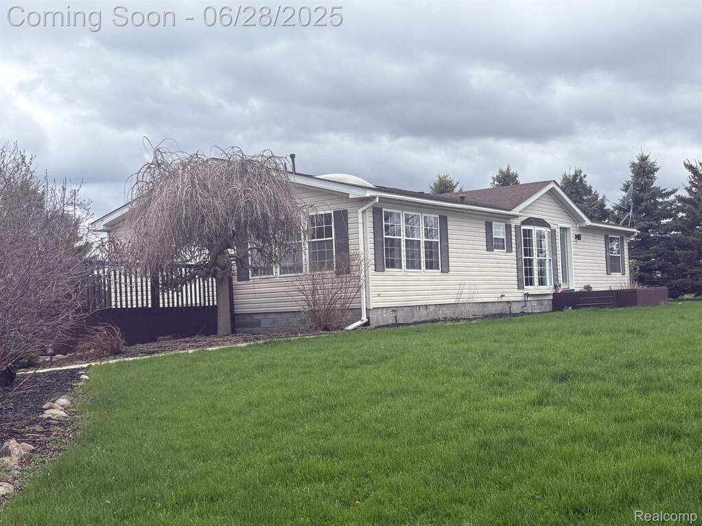 2652 Murphy Lake Rd, Silverwood, MI 48760 | MLS# 20251011206 ...