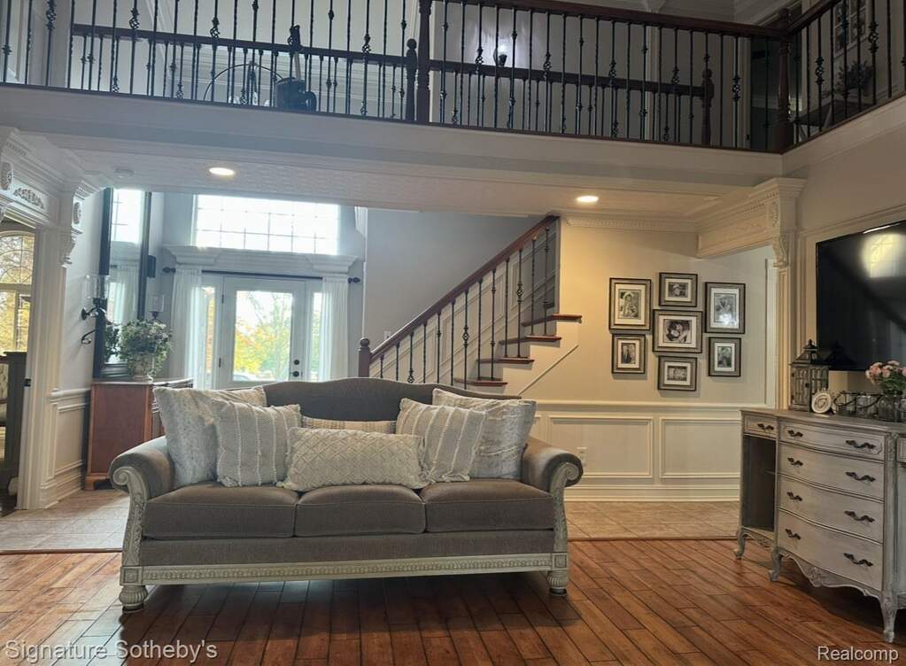 53907 Orson Drive, New Baltimore, MI 48047 | MLS# 20251052509 ...