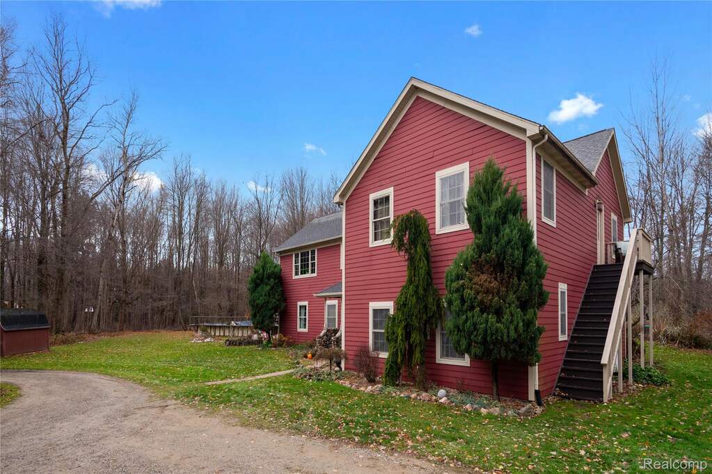 2222 Loree Road, Applegate, MI 48401 | MLS# 20251054439 | @properties ...