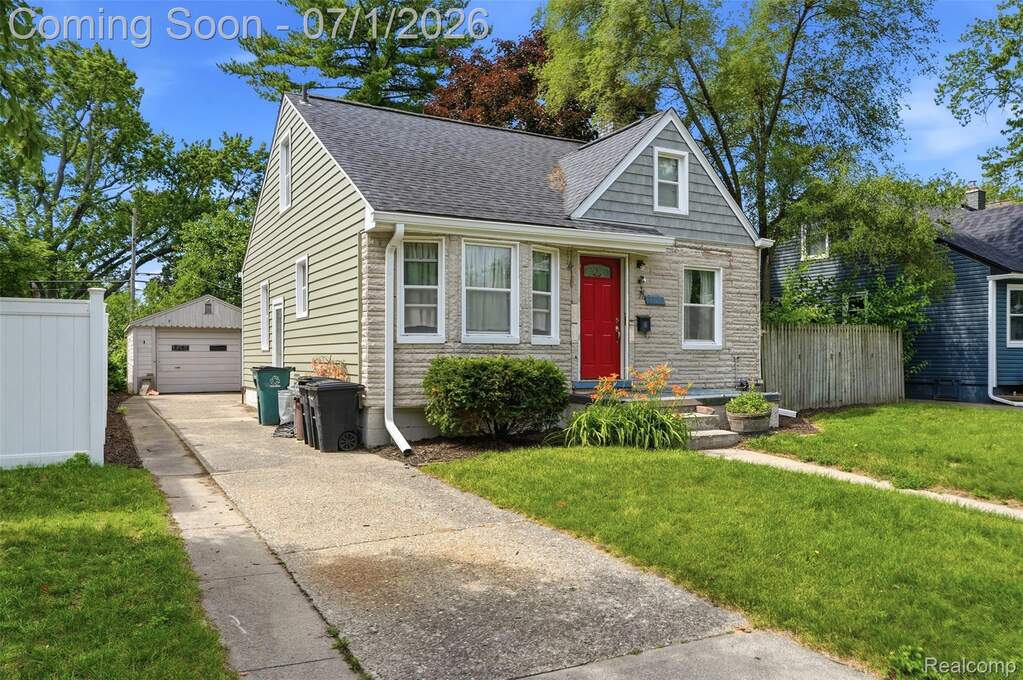 1427 Pearson Street, Ferndale, MI 48220 | MLS# 20261049535 ...