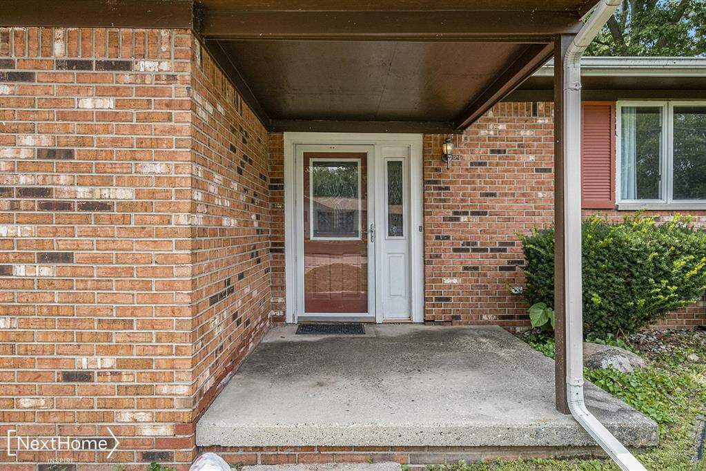 4444 Dixon, Flint Twp, MI 48473 | MLS# 5050117972 | @properties SE Michigan