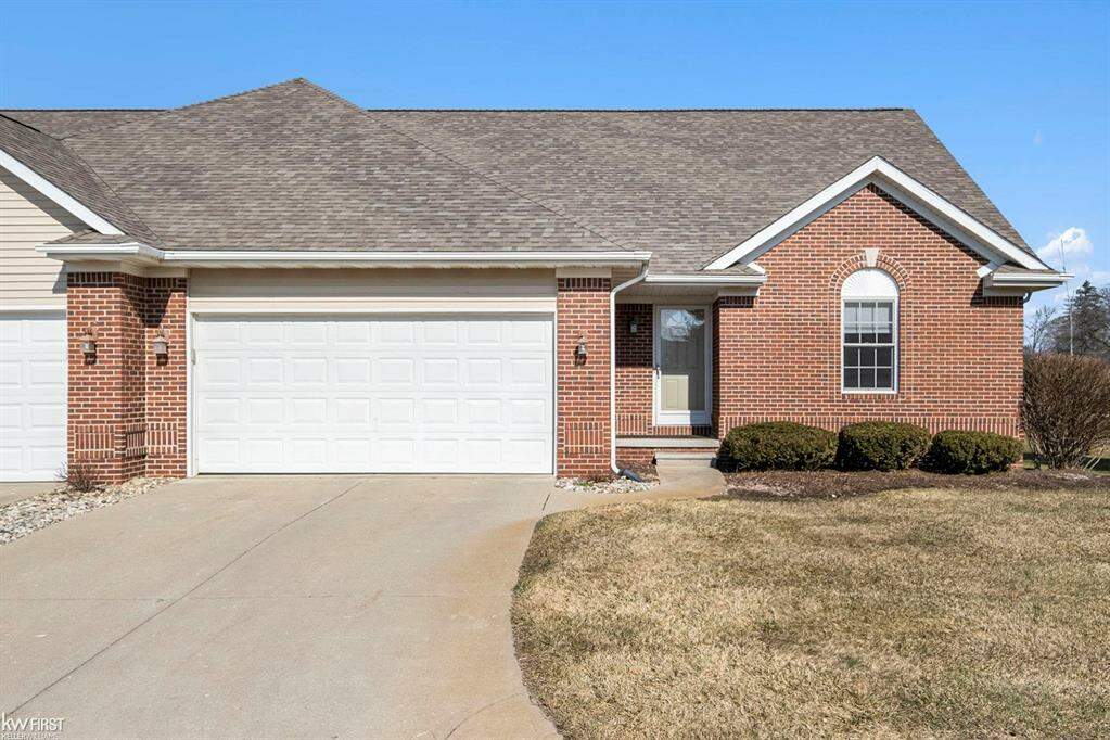 5424 Hidden Ridge, Fenton Twp, MI 48451 | MLS# 5050135957 | @properties ...