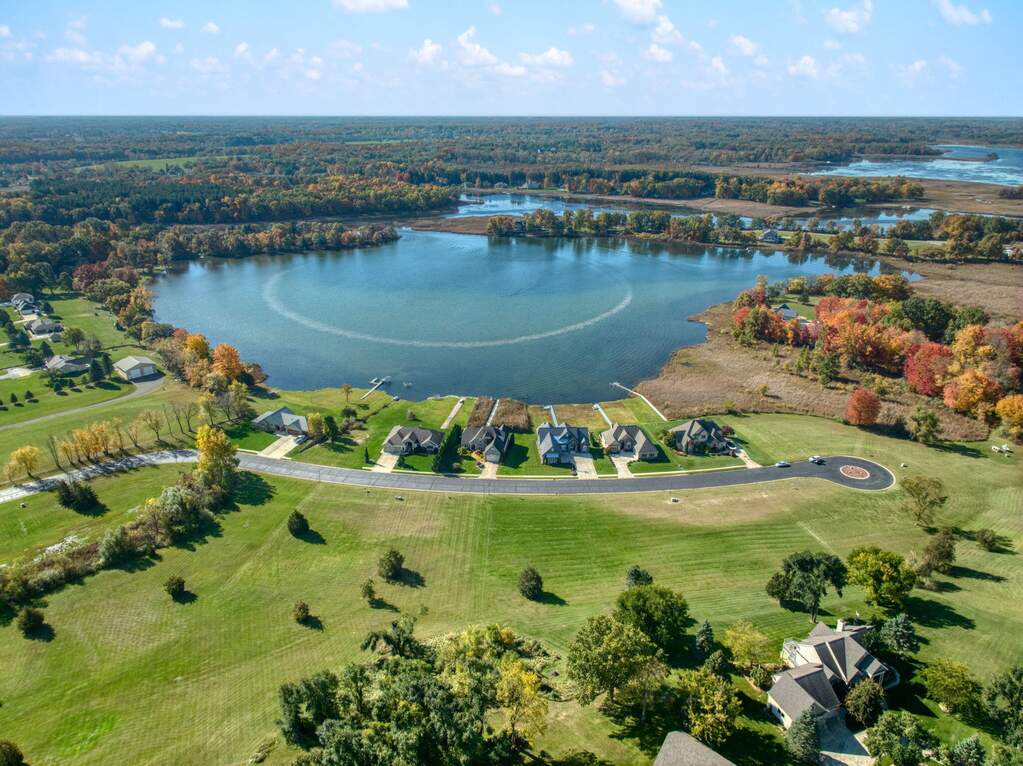 30 Coronado Drive, Jackson, MI 49201 | MLS# 55024056827 | @properties ...