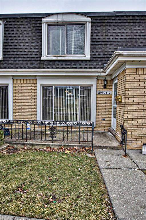 29804 City Center Drive, Warren, MI 48093 | MLS# 58050101732 ...