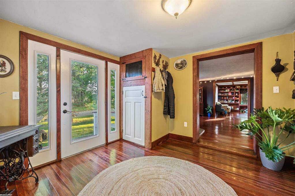 270 Rowland Rd, Leonard Vlg, MI 48367 | MLS# 58050112131 | @properties