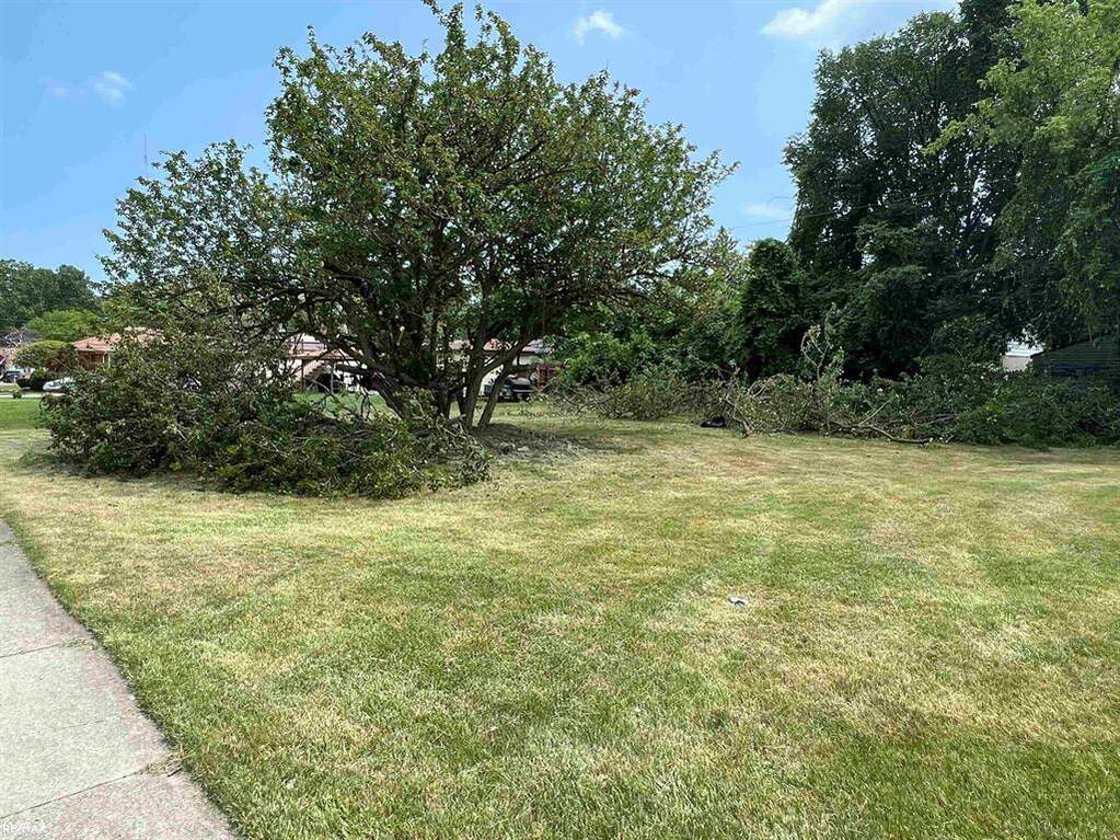 15 Mile Rd - Vacant Lot, Clinton Twp, MI 48035 | MLS# 58050115209 ...