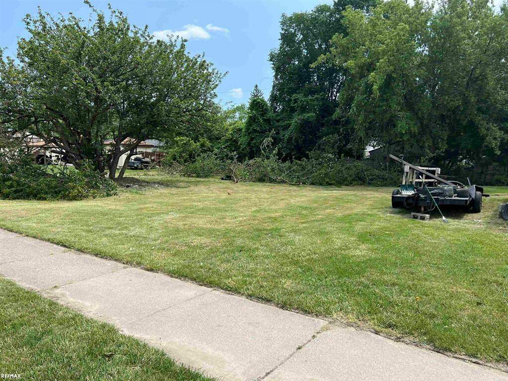 15 Mile Rd - Vacant Lot, Clinton Twp, MI 48035 | MLS# 58050115209 ...