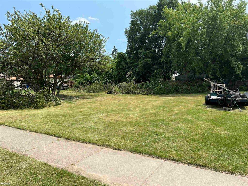 15 Mile Rd - Vacant Lot, Clinton Twp, MI 48035 | MLS# 58050115209 ...