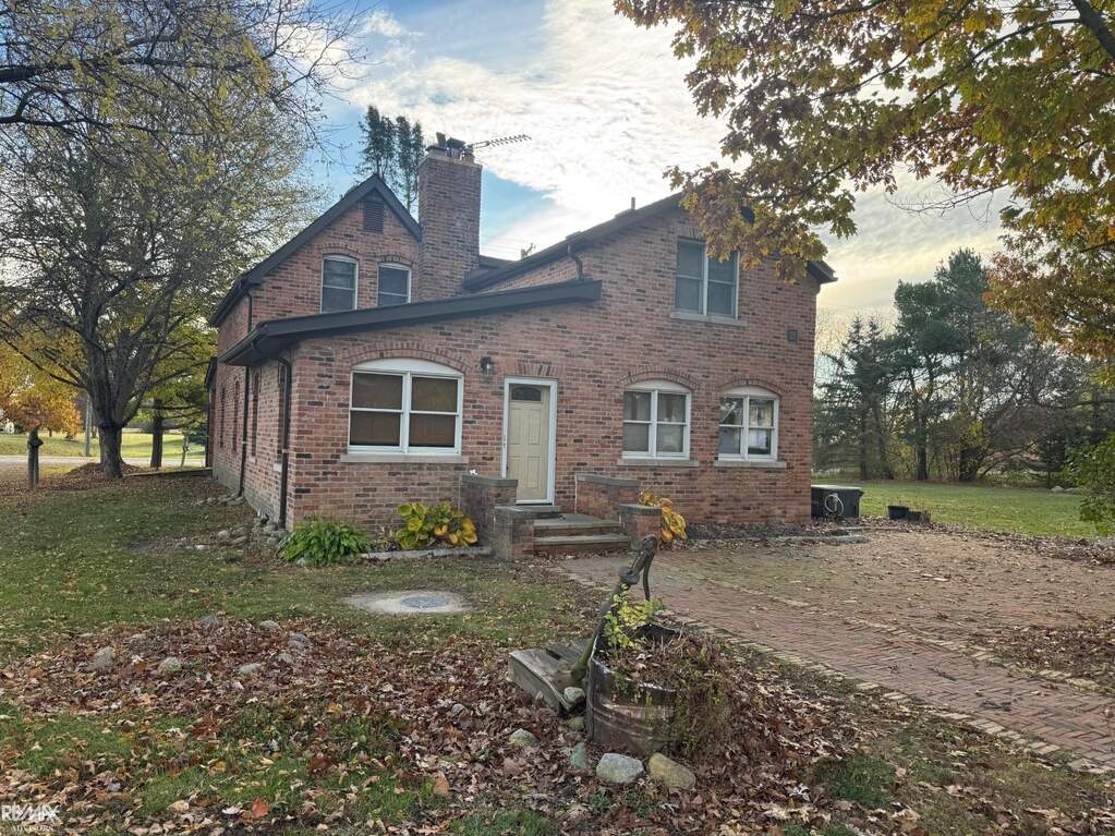 64341 Hartway Road, Ray, MI 48096 | MLS# 58050192504 | @properties REMI ...