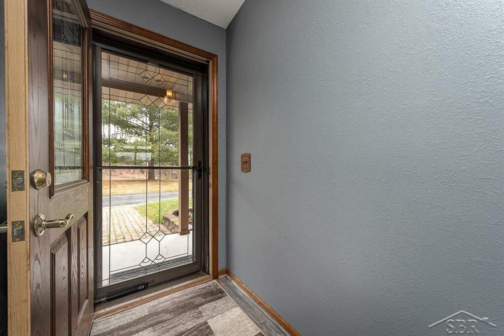 1022 Crapo Lake, West Branch, MI 48661 | MLS# 61050131439 | @properties ...