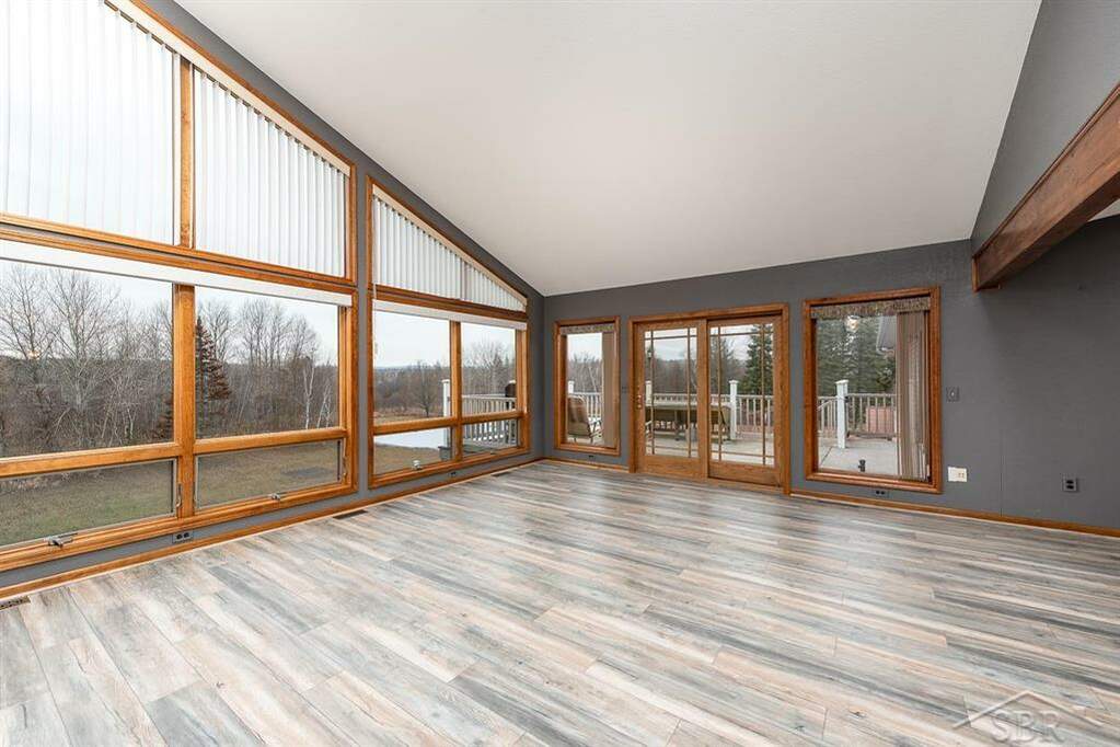 1022 Crapo Lake, West Branch, MI 48661 | MLS# 61050131439 | @properties ...