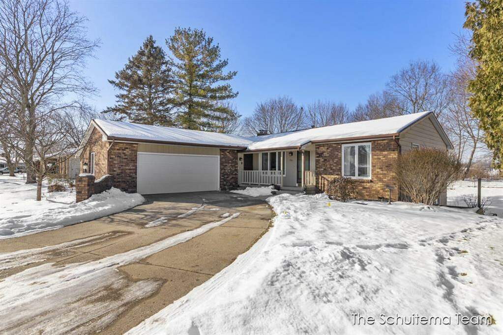 8543 Thornbrook Drive, Georgetown Twp, MI 49428 | MLS# 65023003913 ...