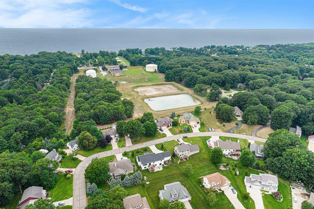 2222 N Bristol Street, Park Twp, MI 49424 | MLS# 65023025175 ...