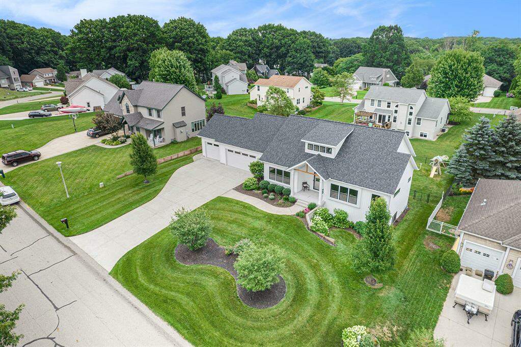 2222 N Bristol Street, Park Twp, MI 49424 | MLS# 65023025175 ...