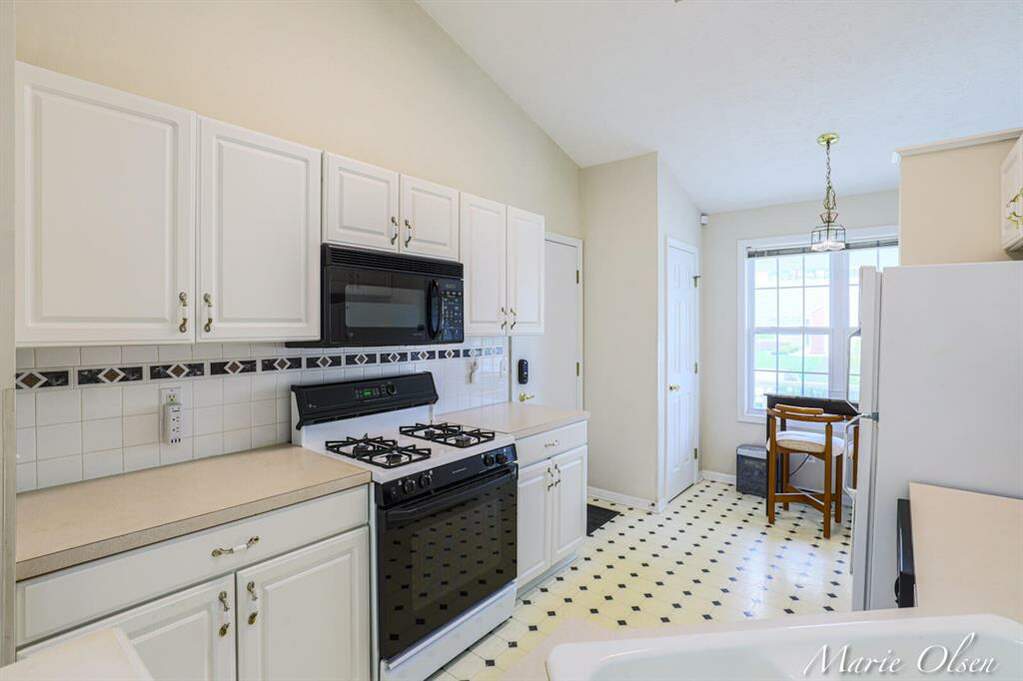 5080 Strawberry Pines Avenue Nw, Alpine Twp, MI 49321 | MLS ...