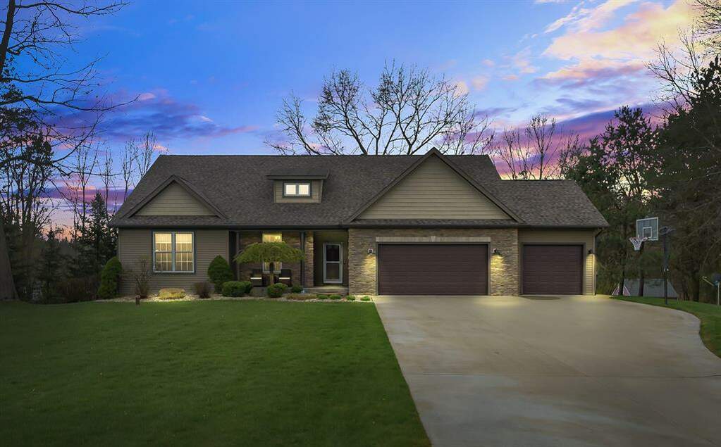 24381 Hemingway Street, Almena Twp, MI 49071 | MLS# 66024018338 ...