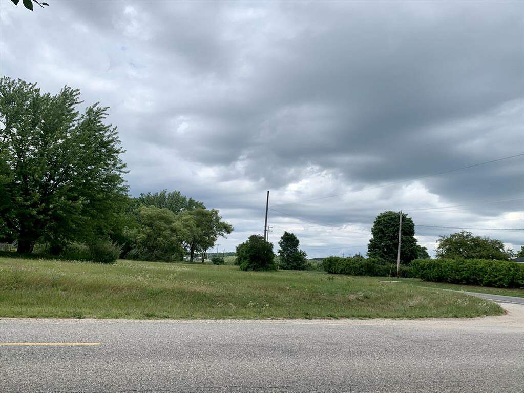 6193 S Pere Marquette Highway, Summit Twp, MI 49449 | MLS# 67022030611 ...