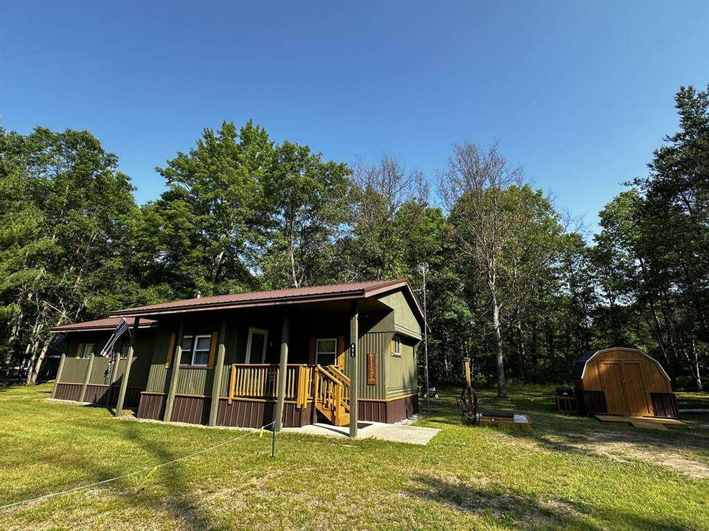 471 W 4 Mile Road, Peacock Twp, MI 49656 | MLS# 67024030740 ...