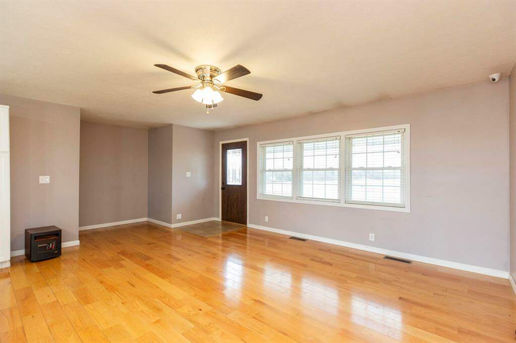 2720 W Bertrand Road, Bertrand Twp, MI 49120 | MLS# 69023144422 ...