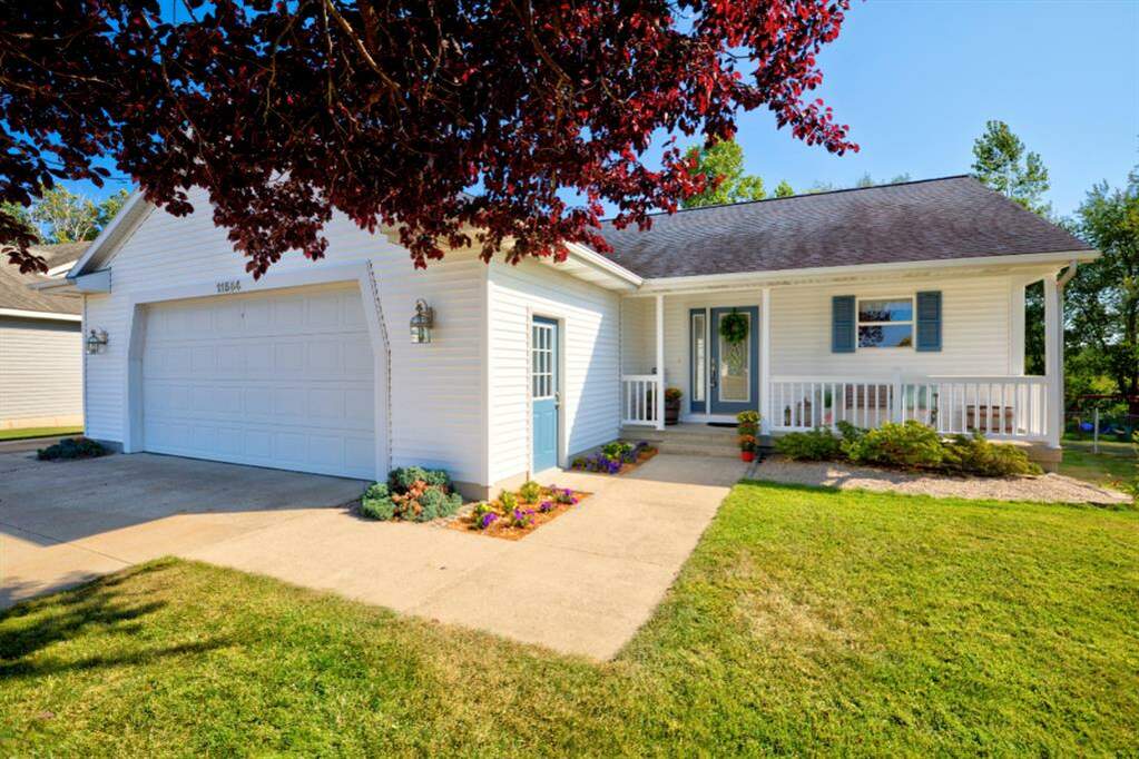 11564 Riley Ridge Court, Holland Twp, MI 49424 | MLS# 71020034316 ...