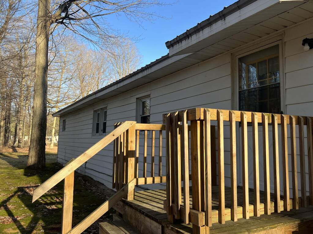 4090 E Shore Drive, Stanton, MI 48888 | MLS# 72025050319 | @properties ...