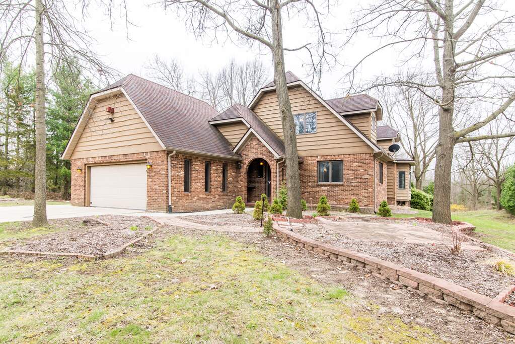 9675 Nabozny Drive, Milan, MI 48160 | MLS# 81025015174 | @properties REMI Christie's ...