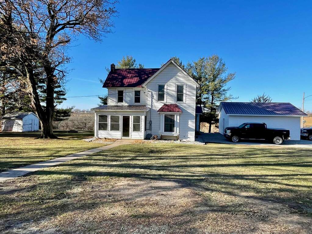 4031 South Street, Stitzer, WI 53825 | MLS# 1968349 | @properties SE ...