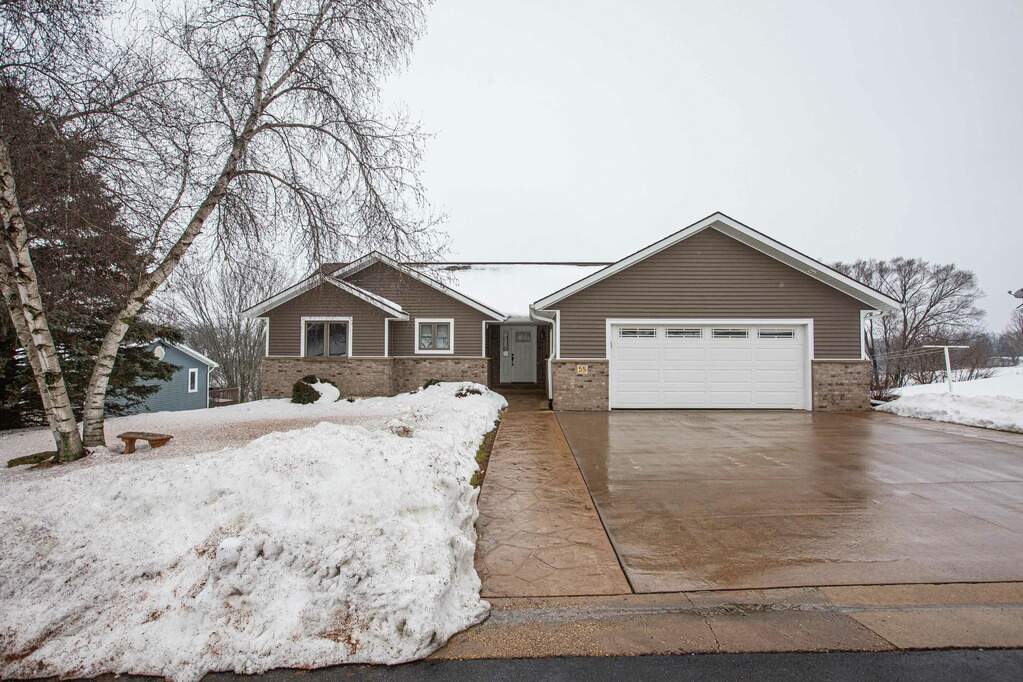 55 Zephyr Street, Benton, WI 53803 | MLS# 1970166 | @properties SE ...
