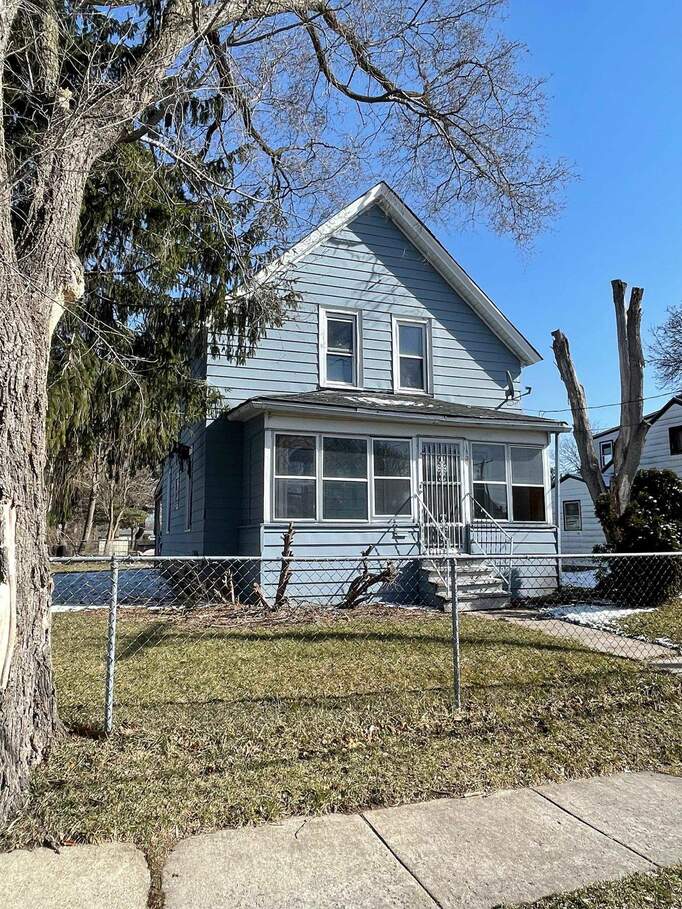 1509 Porter Avenue, Beloit, WI 53511 | MLS# 1972211 | @properties SE ...